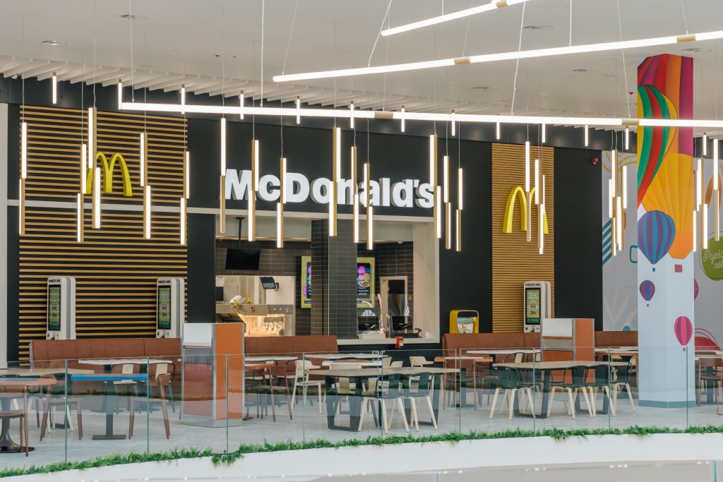 McDonalds restoran_Delta Planet Nis - Nira Press
